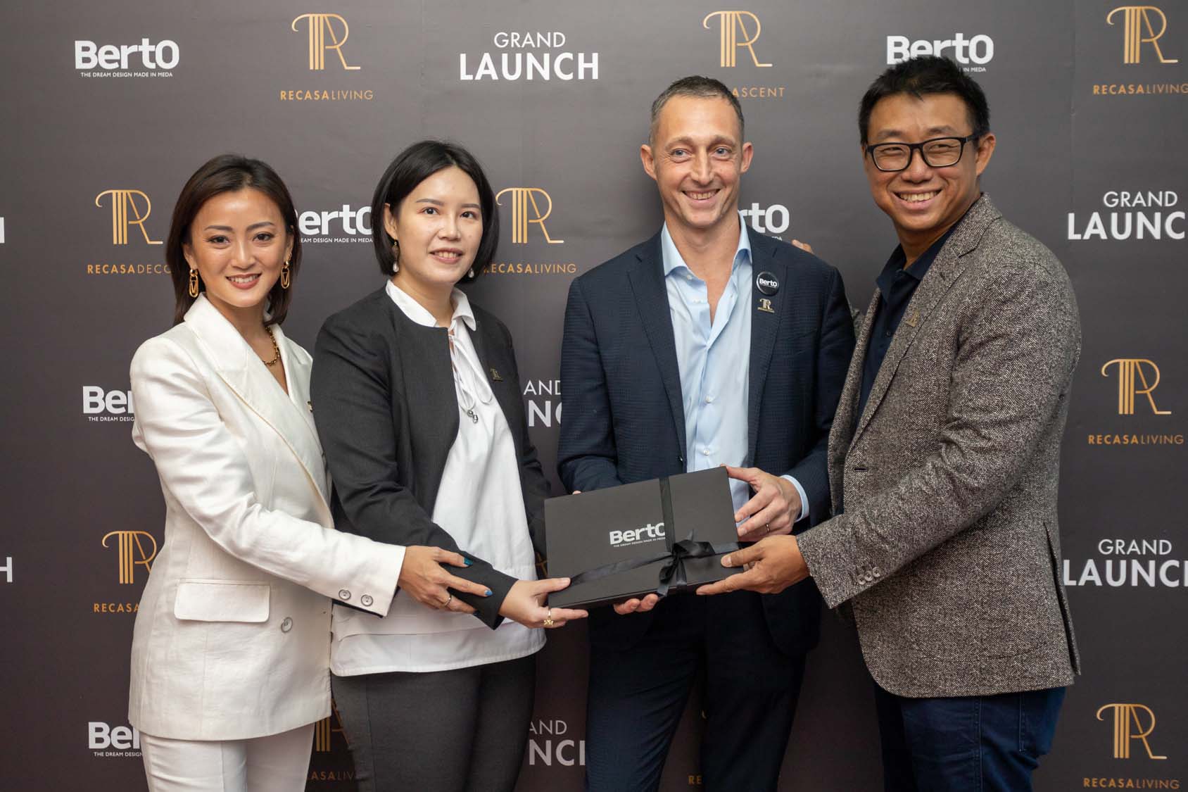 Ci siamo: stiamo aprendo a Singapore! | BertO Blog